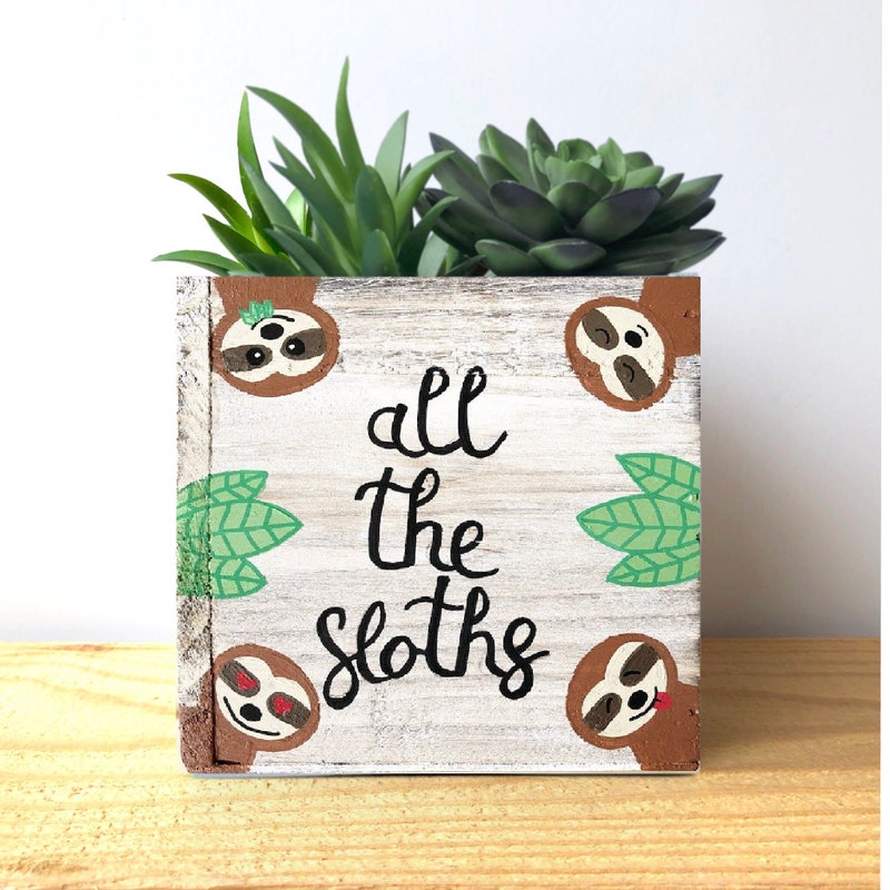 Sloth Gift - 60+ Gift Ideas for 2024