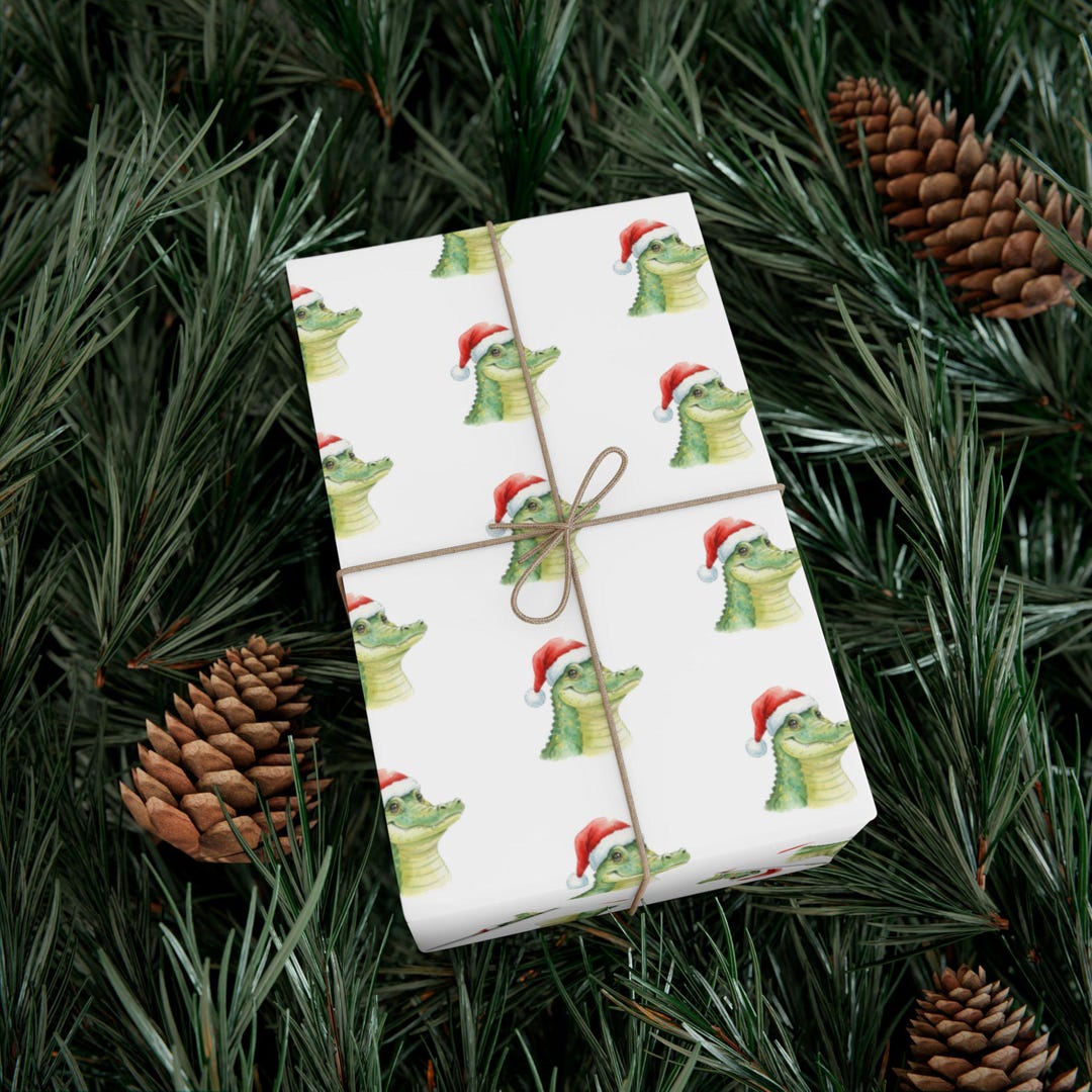 Crocodile in Santa Hat Wrapping Paper | Funny Alligator Holiday Gift ...