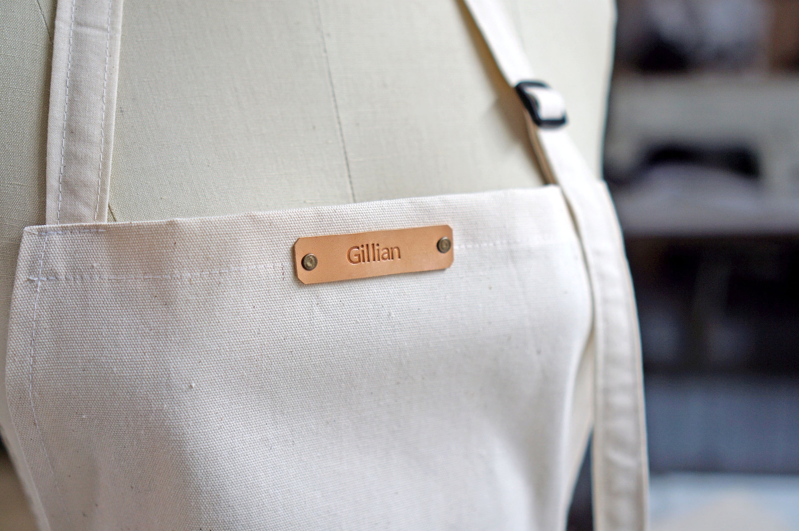 Personalized Apron with Leather Name Tag Canvas Apron - Etsy