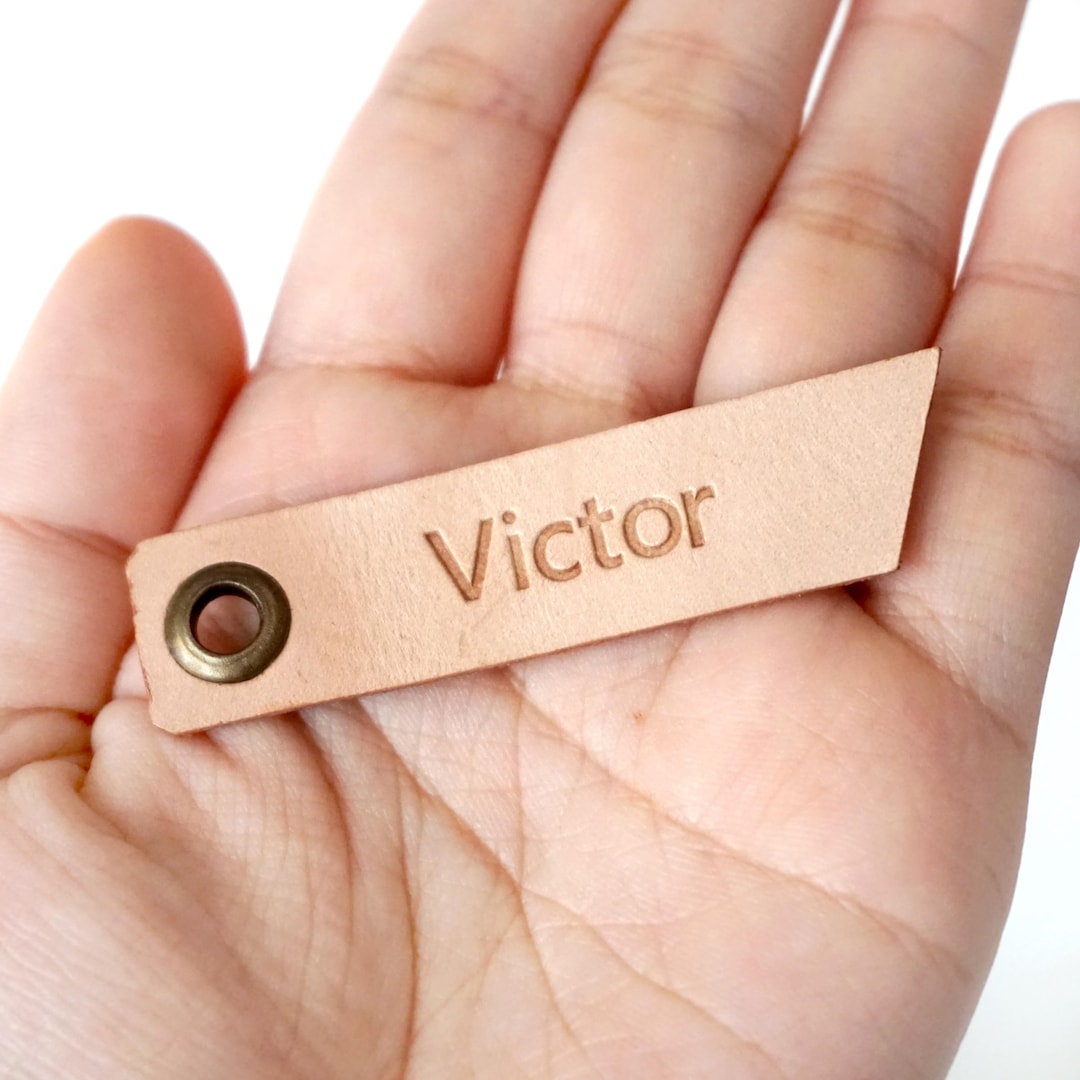 Personalized Leather Name Tag With EYELET | Custom Leather Name Tag ...