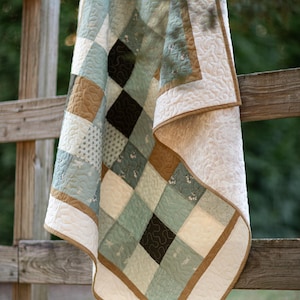 So Charmed Quilt Pattern – Beginner-friendly Charm Square PDF Pattern ...