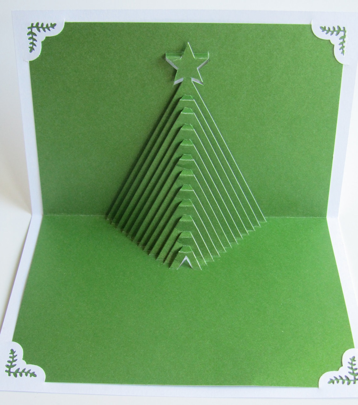 Christmas Tree Pop up Home Décor 3D Handmade Cut by Hand Origamic ...