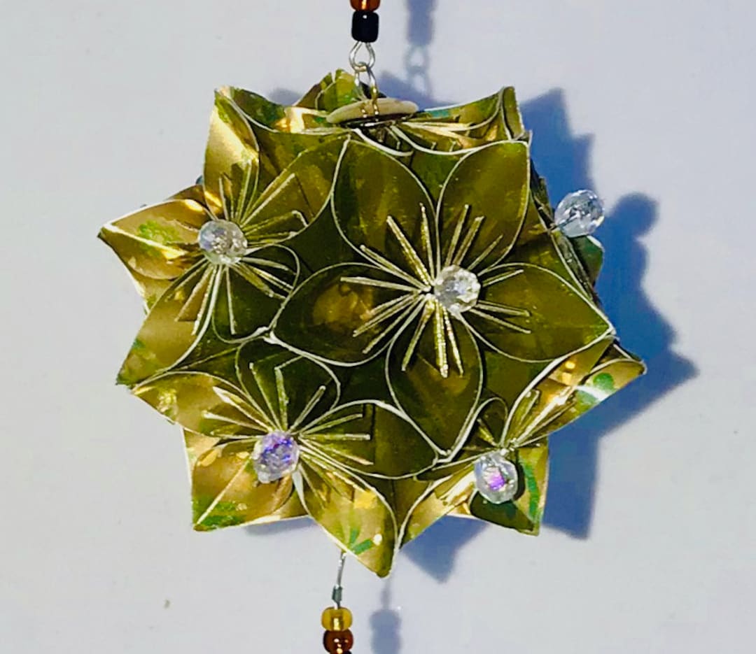 CHRISTMAS Gift STAR Kusudama Modular Origami HANDMADE in Shimmery Gold ...