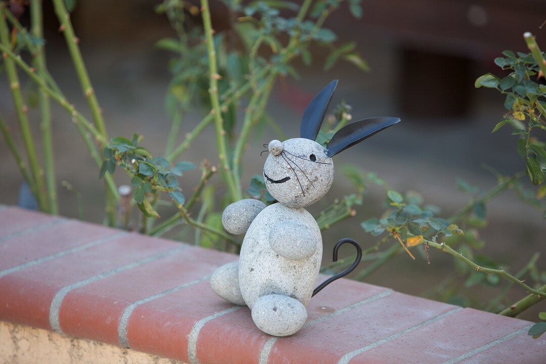 Handmade Cute Little Stone Rabbit for Home Indoor/outdoor Decorations ...