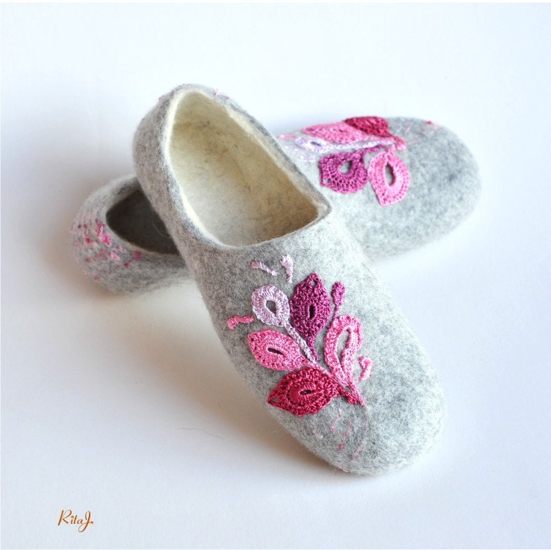 Felted Slippers With Handmade Lace - Etsy