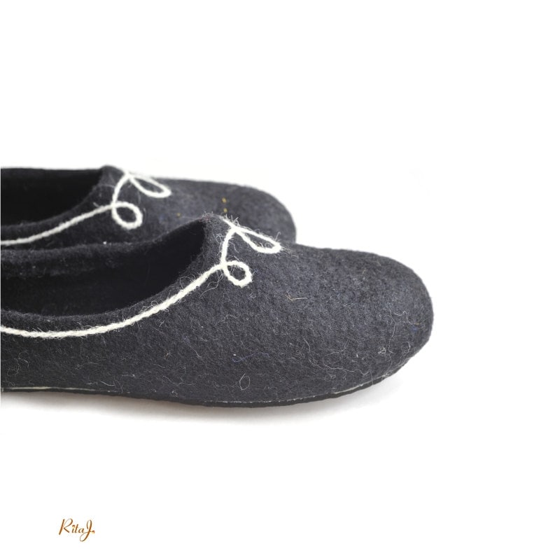 Handmade Wool Felted Slippers With Rubber Soles- House Shoes - Etsy