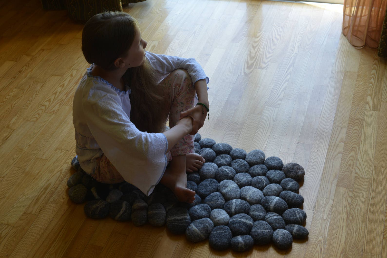 Felt Stone Rug Felt Stone Wool Rug Ecofriendly Wool Rug - Etsy