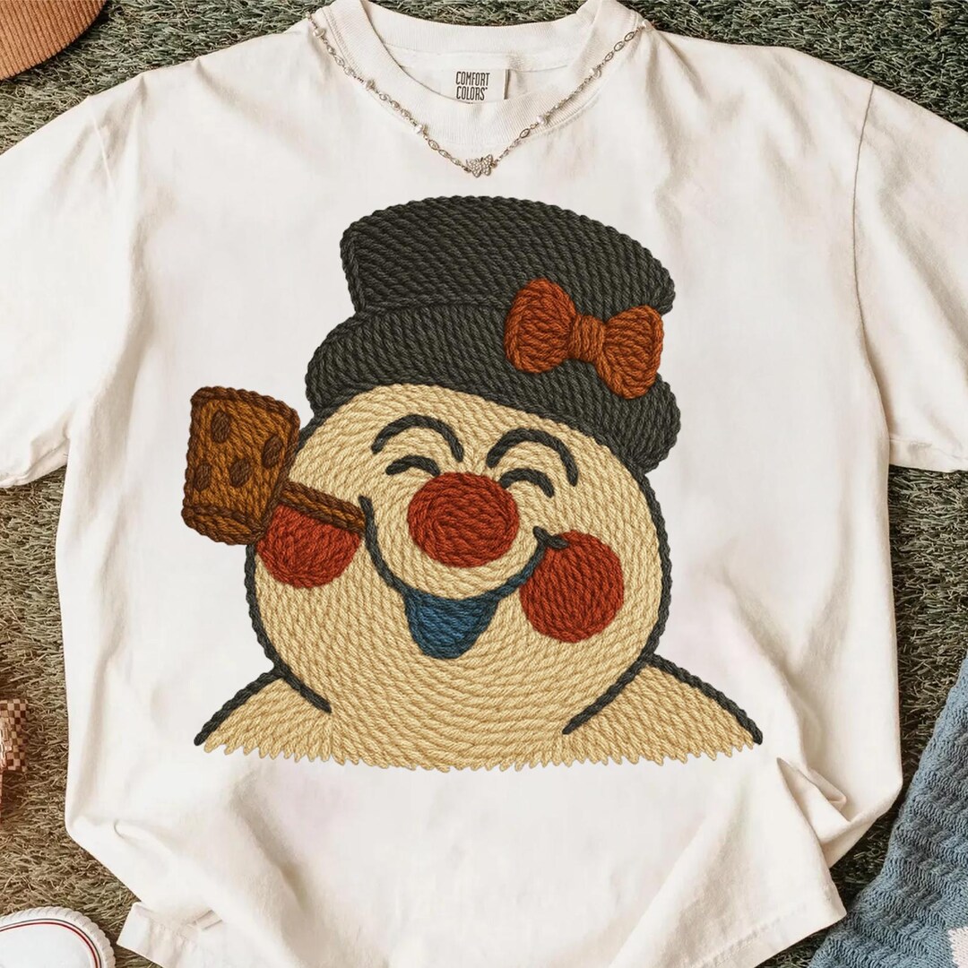 Thick Yarn Embroidery Snowman Face With Bow Hat and Pipe, Cozy Winter ...
