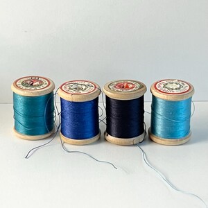 Vintage Thread Wooden Spools, Set of 4 Bobbins, Pastels, Neutrals ...