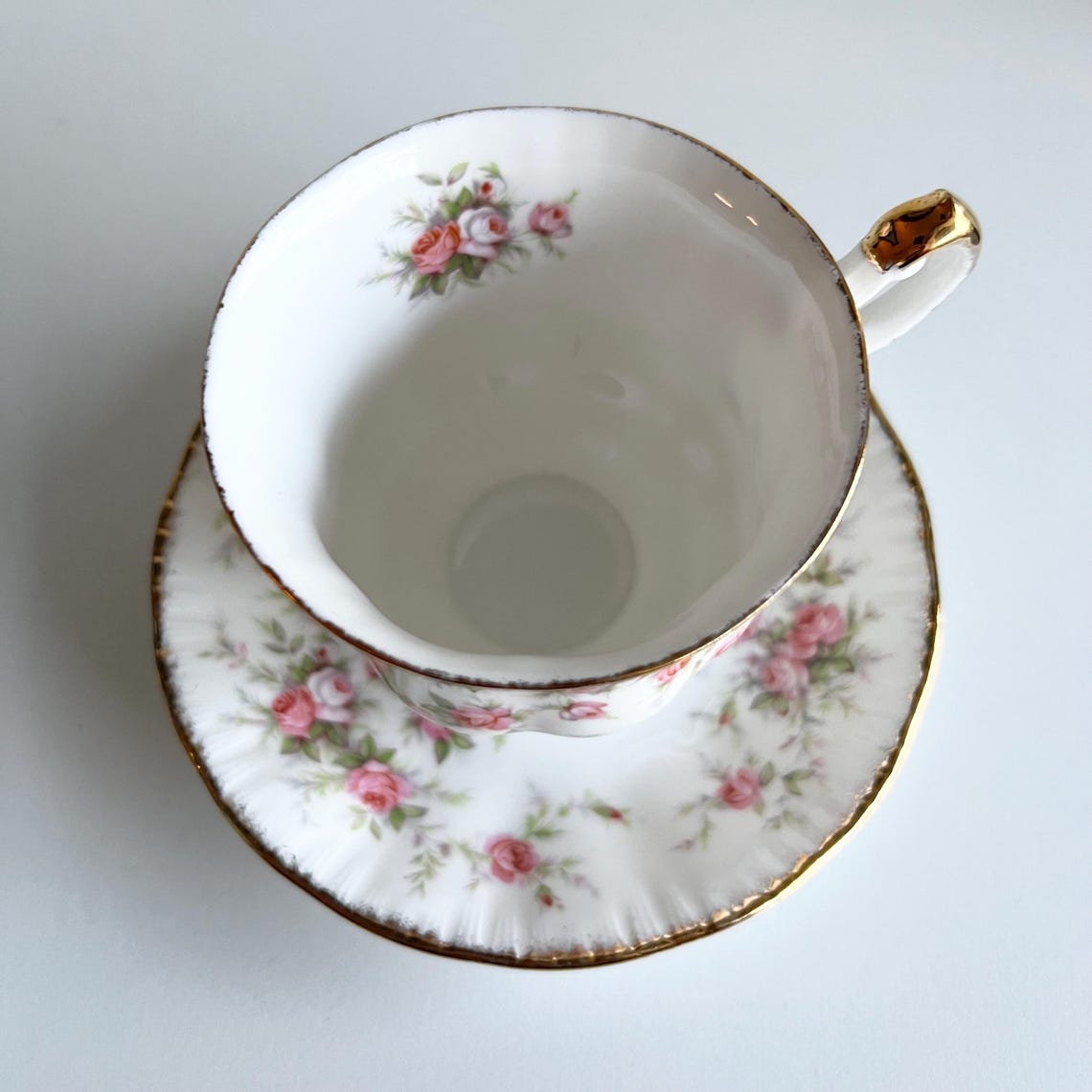 Paragon Single Warrant Teacup & Saucer, Victoriana Rose Pattern, Footed ...