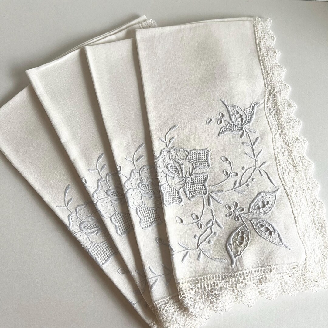 4 Vintage Fine Linen Napkins, Dinner Size, Light Blue Embroidery, Lace ...