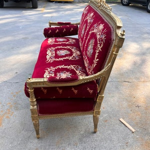 Vintage Embroidered Red and Gold Soda With Pillows - Etsy