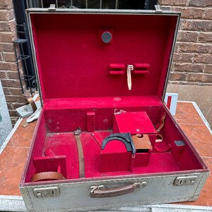 Large Trio of Vintage Stackable Suitcases - Etsy