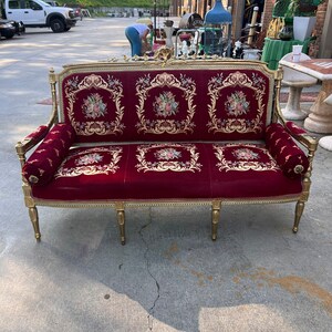 Vintage Embroidered Red and Gold Soda With Pillows - Etsy