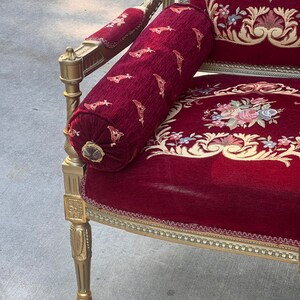 Vintage Embroidered Red and Gold Soda With Pillows - Etsy