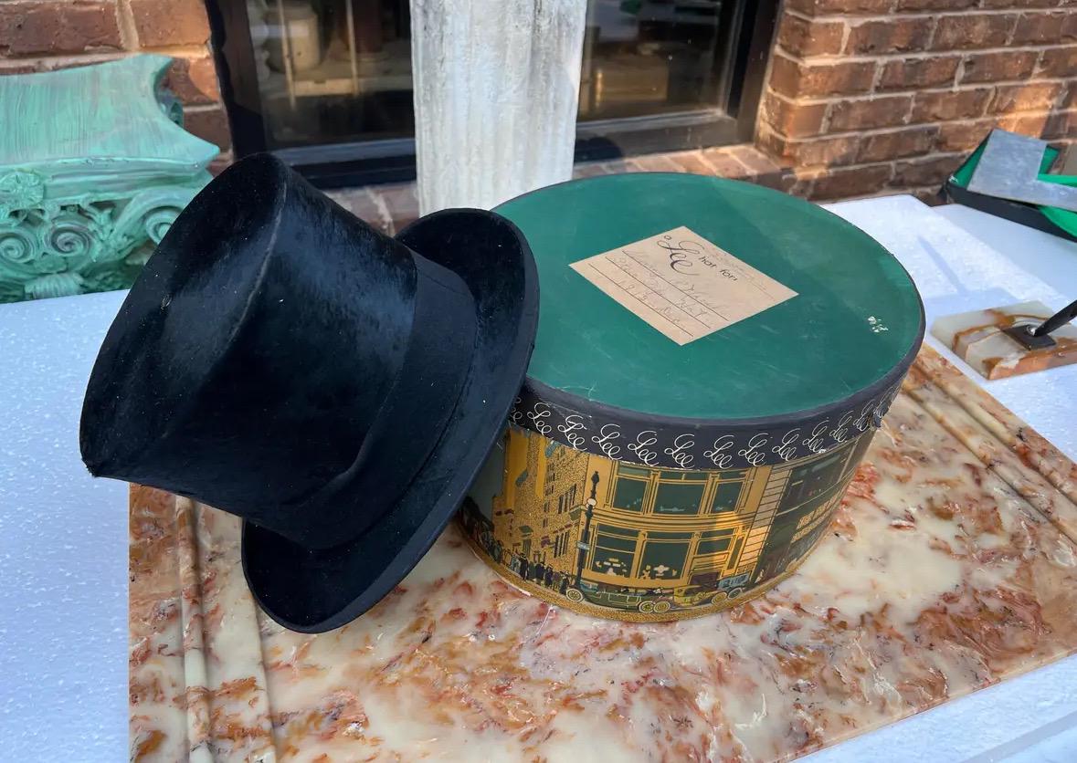 Vintage Top Hat and Box - Etsy