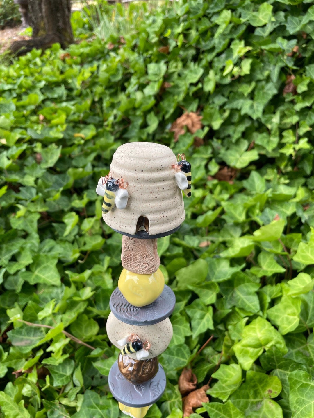 Honey Bee Garden Totem - Etsy
