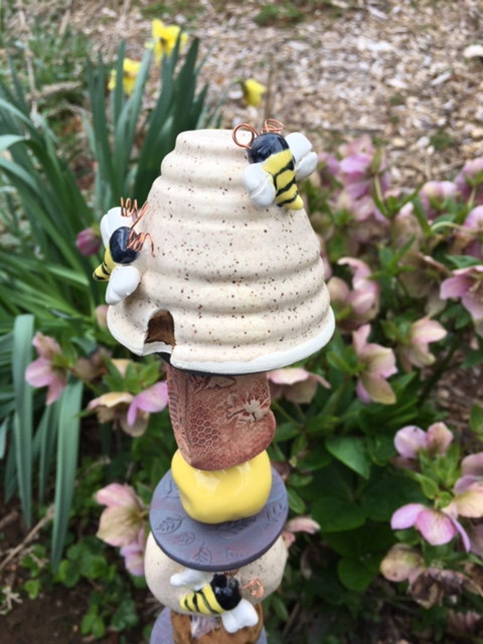 Honey Bee Garden Totem - Etsy