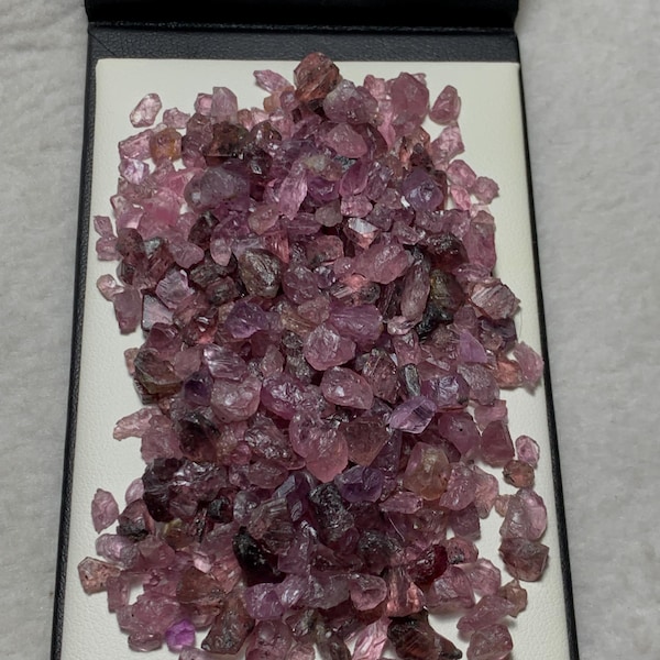 Badakhshan Spinel - Etsy