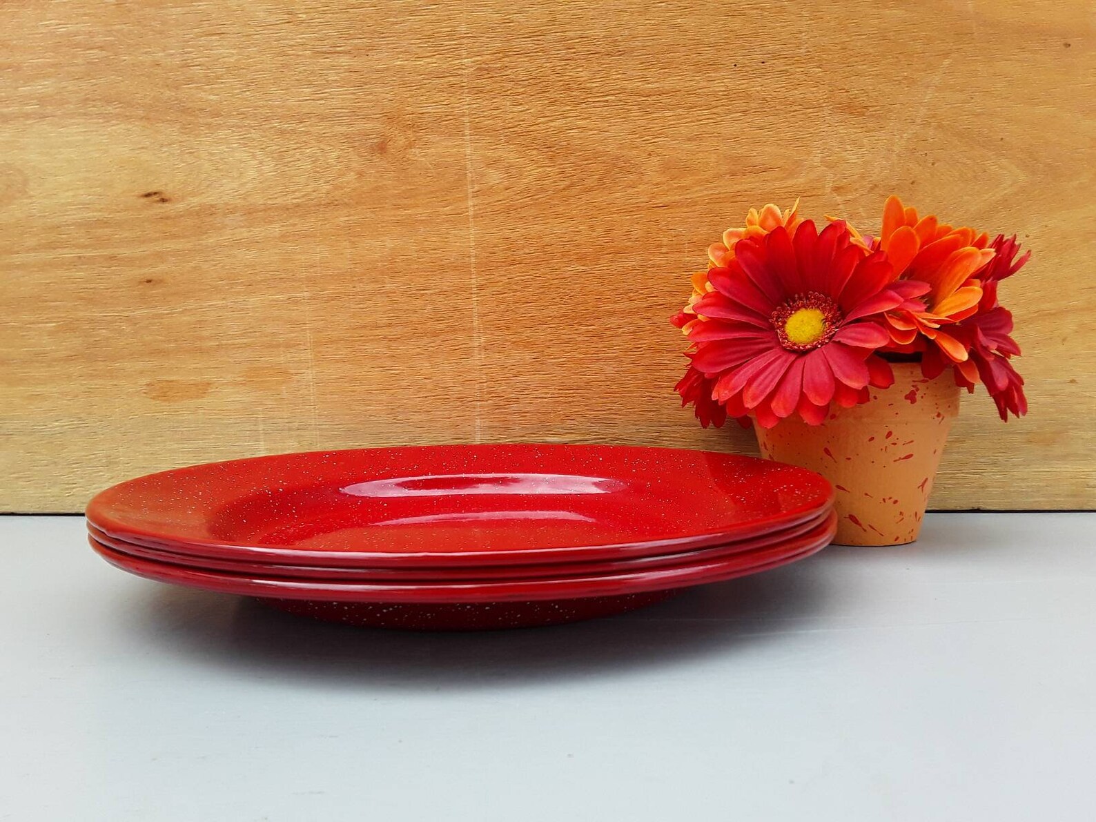 Vintage Red Enamelware Dinner Plates - Graniteware - Enamelware Plates ...