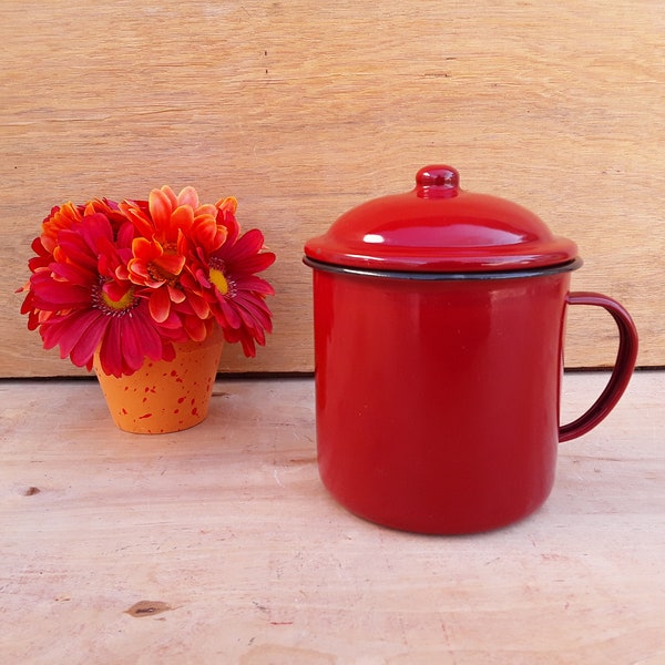 Red Mug - Etsy