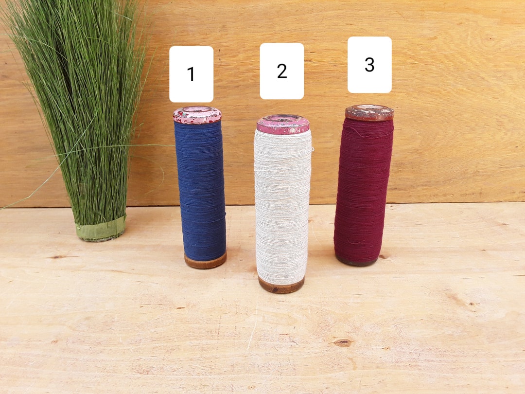 Vintage Large Spool of Thread - PRICE FOR ONE - Primitive - Wood Spools ...