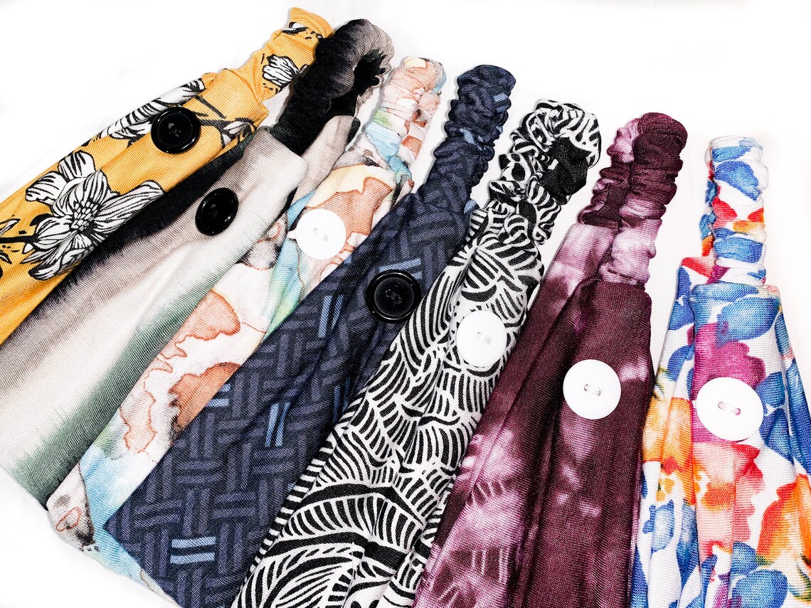 BUTTON HEADBAND: Green Brush Stroke Headband With Buttons - Etsy