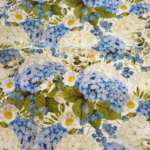 Blue Hydrangea Print Cloth Napkins: Set of 4 Floral Cotton Dinner ...