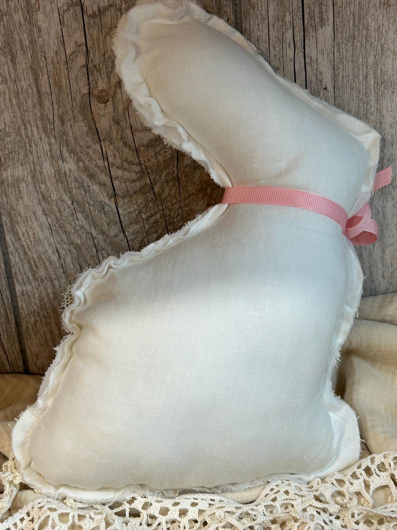 Antique Chantilly Lace Stuffed Bunny Rabbit, Farmhouse Cottage ...