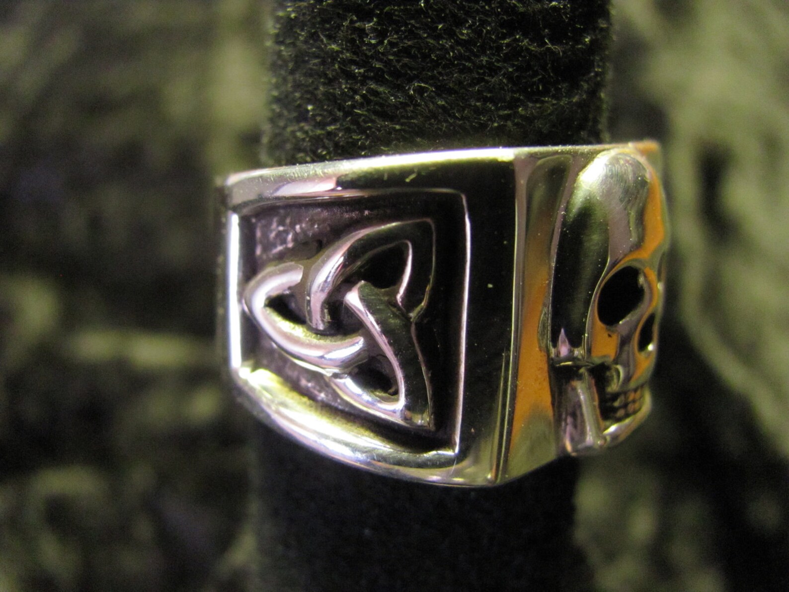 Solid Sterling Silver Skull Ring - Etsy
