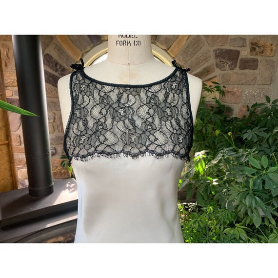 Vintage Valentino Intimo Ivory Satin Black Lace Night… - Gem
