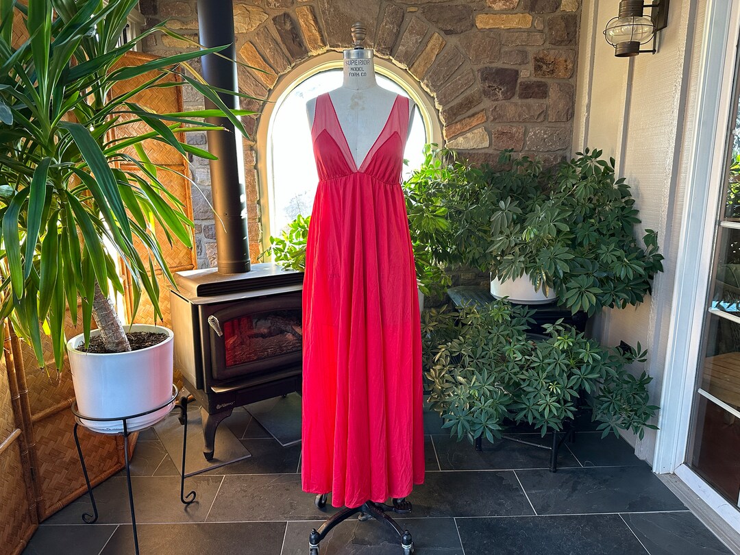 Vintage 1970s Red Nylon Maxi Nightgown Sheer Back Avian, Vintage ...