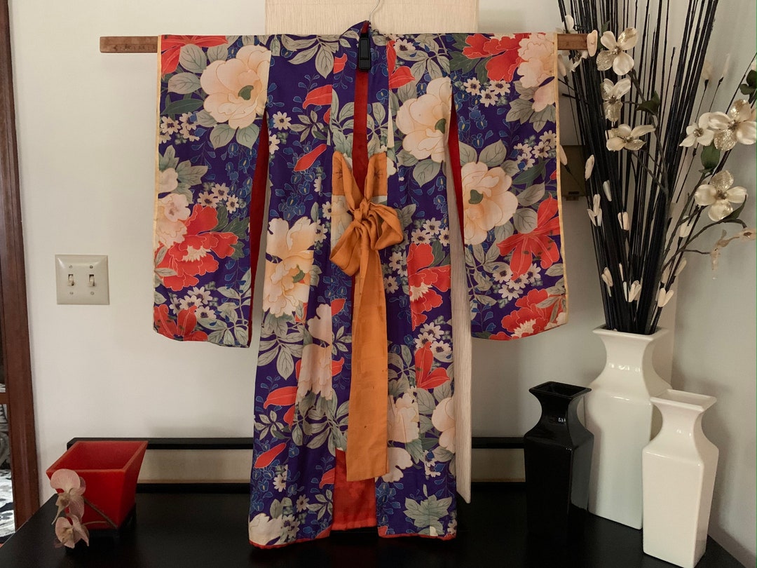 Vintage Kimono Gender Neutral Childs Purple and Orange Bold Floral Silk ...