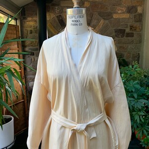 Vintage Gender Neutral Beige Silk Blue Embroidered Dragon Japanese ...