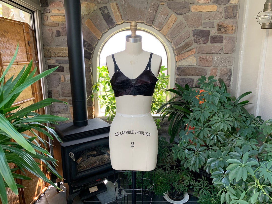 Vintage 1940s 1950s Black Satin Bullet Bra Life Formfit, Vintage ...