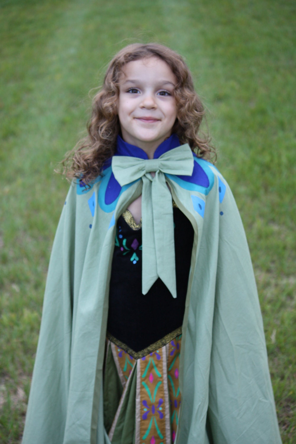 Anna Frozen Green Dress Cloak