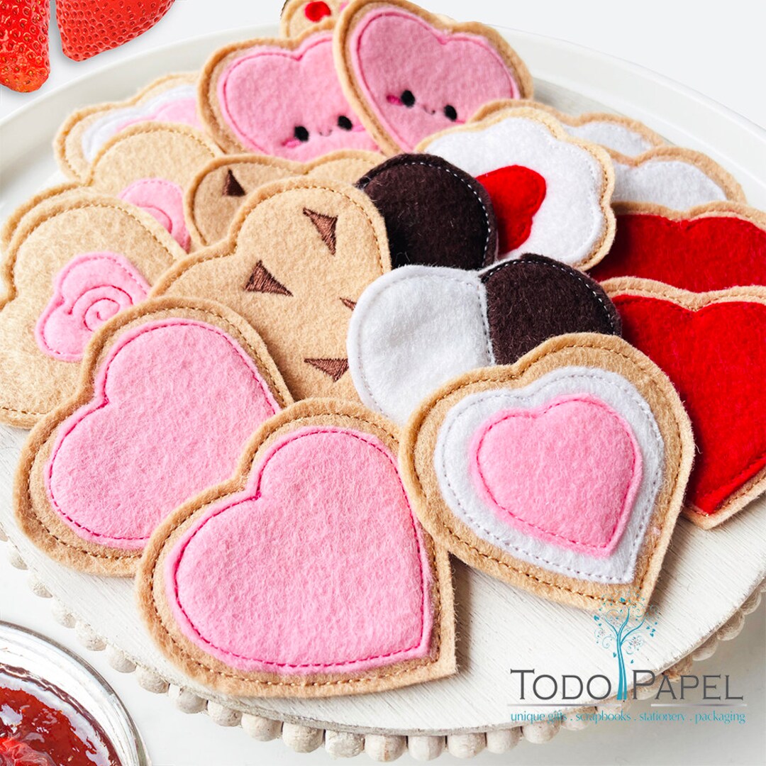 Felt Sugar Cookies. Valentine Heart Pretend Play Food Cookies, Play ...