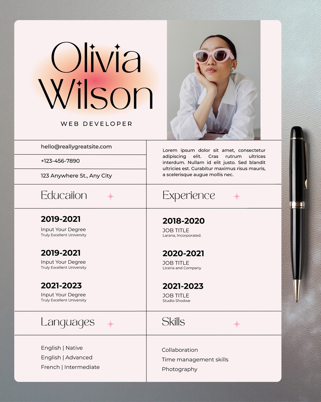 Resume Template, Free and Modular CV Design, Suitable for Every ...