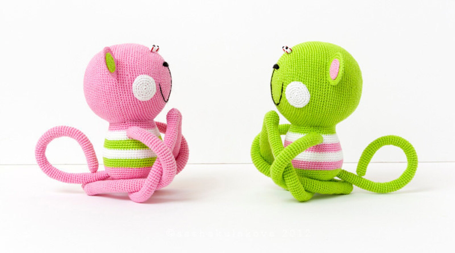 PDF PATTERN Monkey With Magnetic Hands - Etsy