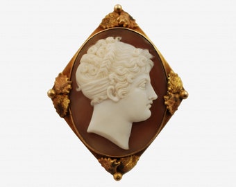 Vintage OPERI Cameo Brooch or Pendant With Chain - Etsy