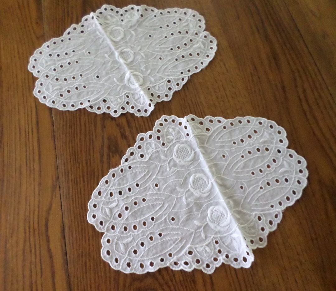 2 Vintage White Eyelet Table Doilies White Embroidered Roses - Etsy