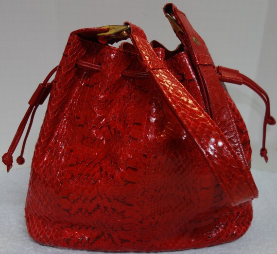 Vintage Python Red Black Snakeskin Drawstring Shoulde… - Gem
