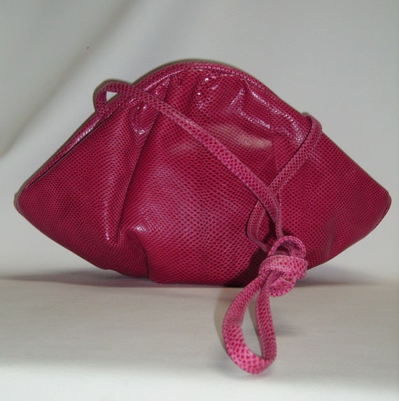 SUSAN GAIL 80s Raspberry Pink Karung Snake Handbag Sh… - Gem