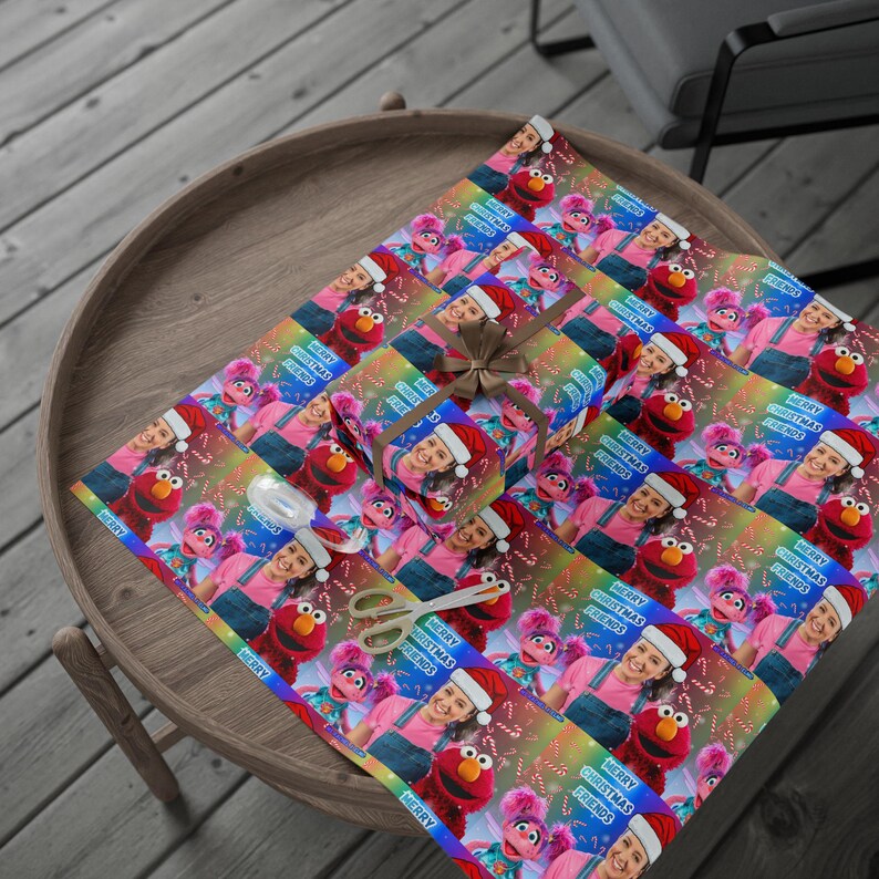 Elmo X Ms.rachel Christmas Wrapping Paper. - Etsy