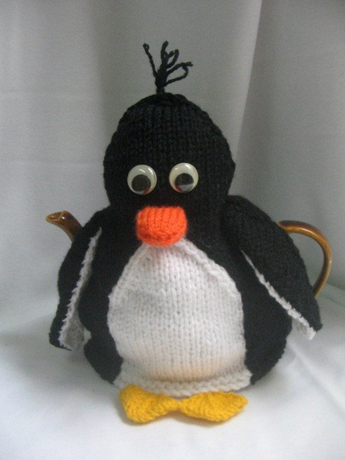 Penguin Tea Cosy and Toy Penguin - KNITTING PATTERN - Pdf File by ...