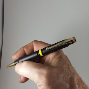 Thin Gold / Yellow Line Bullet Pen | 911 Emergency Dispatcher | Mothers ...