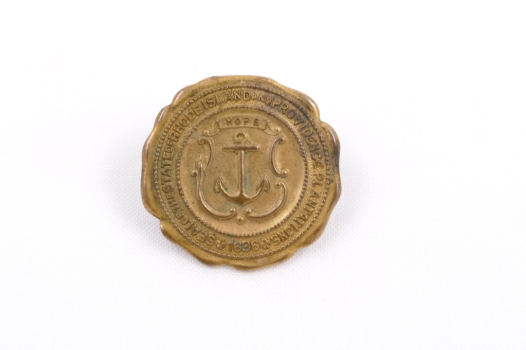 Antique T.W. Lind Co. Seal of the State of Rhode Island Pin - 14k Gold ...