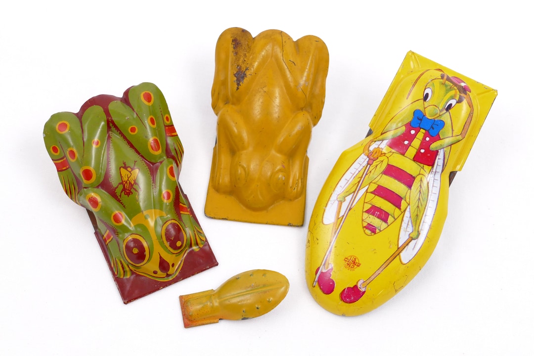 Lot of 4 Vintage Tin Litho Clicker Noisemaker Toys - Frogs, Cricket ...