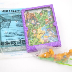 Vintage Rugrats Go Wild Burger King Toys Spike's Crazy Maze Scared O ...