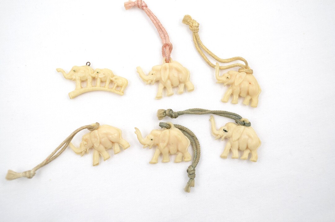 Antique 1930s Celluloid Elephant Cracker Jack Charms Lot of 6 Elephants ...